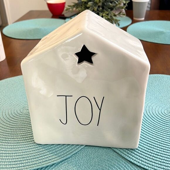 Rae Dunn | Holiday | Ray Dunn Christmas House Joy With Starshapecutout ...